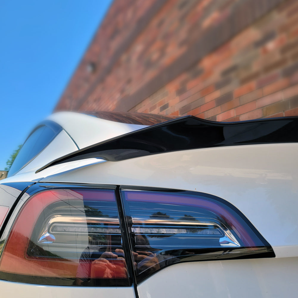 HRS 2017-23 Tesla Model 3 Trunk Spoiler – HIREV SPORTS